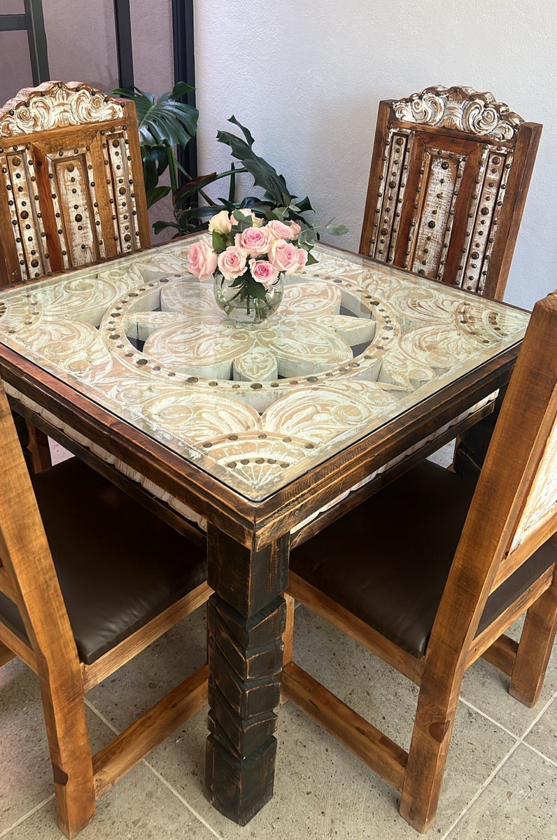 Comedor Lotus con 4 sillas – Casa Y Estilo